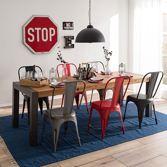 Table style industriel avec rallonges : Quel modèle choisir?
