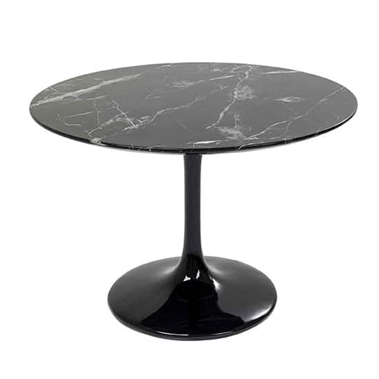 Table en marbre : 6 modèles design et raffinés